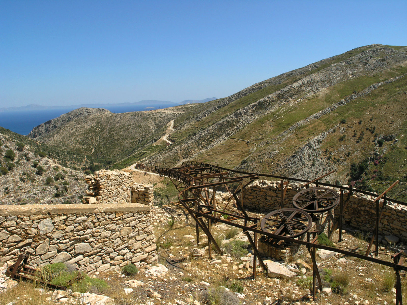 Η σμύριδα της Νάξου και ο κύκλος των χαμένων ευκαιριών - Ecoserifos.gr